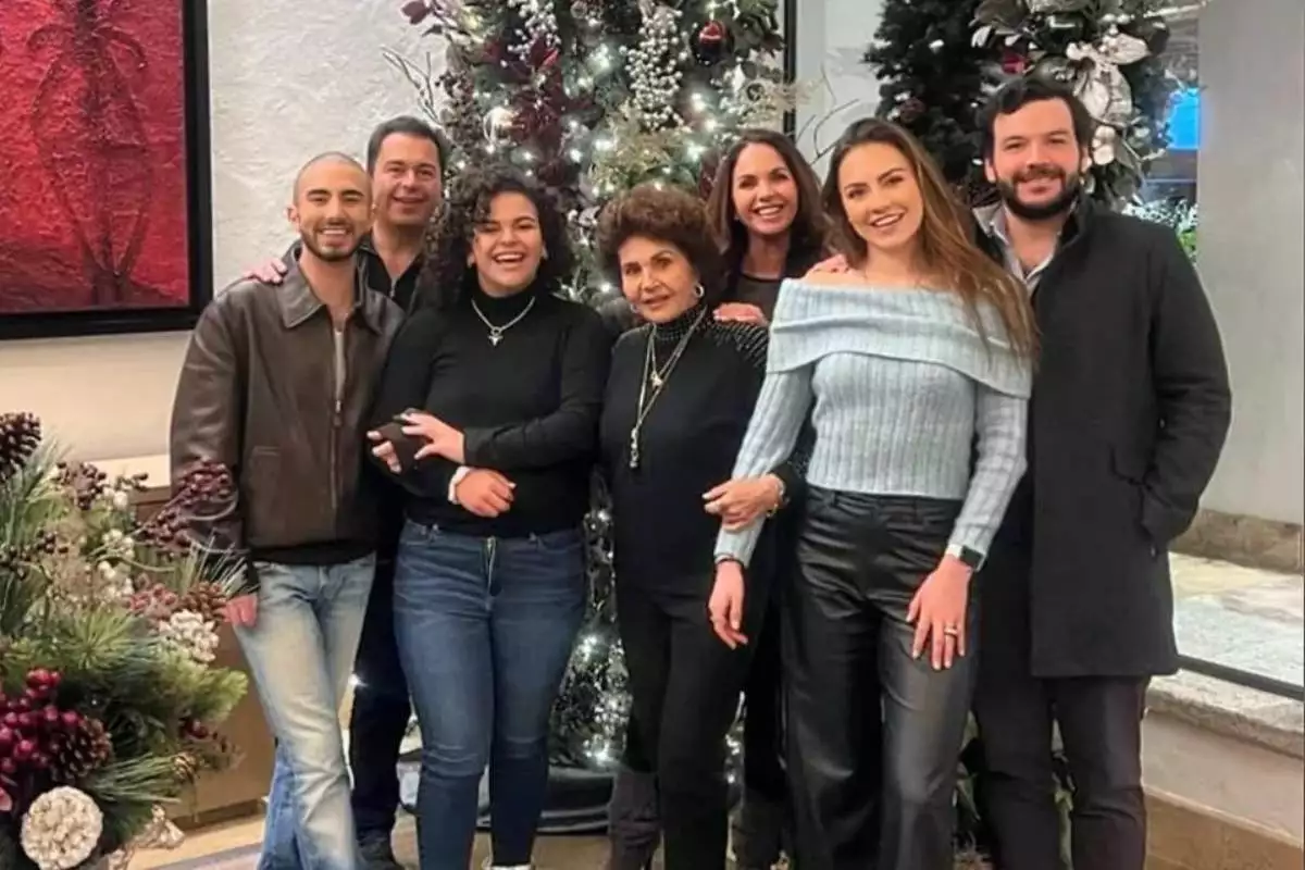 ¿Lucero tiene un clon? Su sobrina causa furor en redes por su gran parecido – URBANA NOGALES